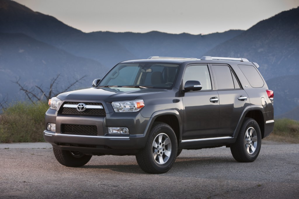 Toyota 4Runner 2010 for the U.S. market | DriveArabia