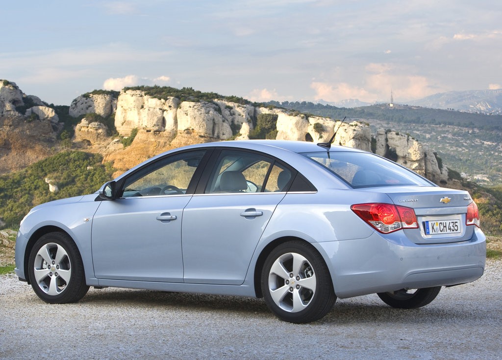 Chevrolet Cruze reaches Saudi Arabia and GCC | DriveArabia