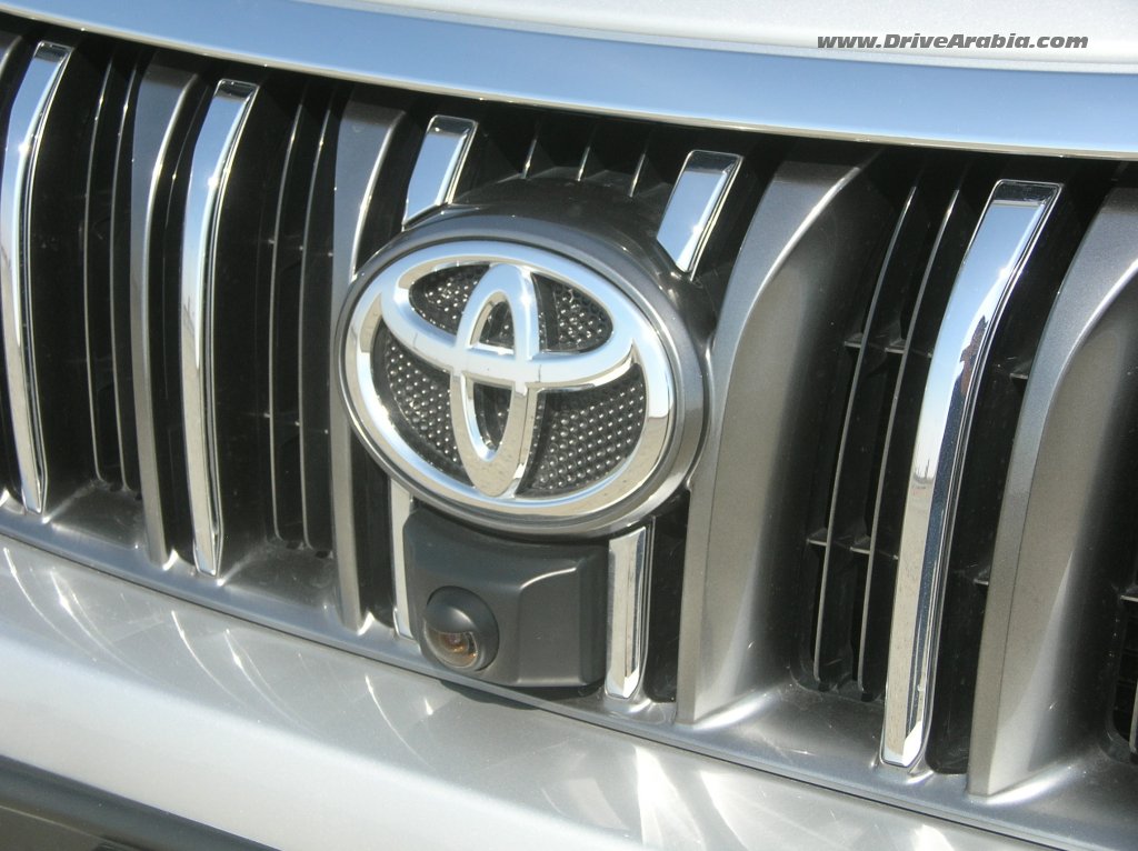 2010 Toyota Prado exclusive desert road test | DriveArabia