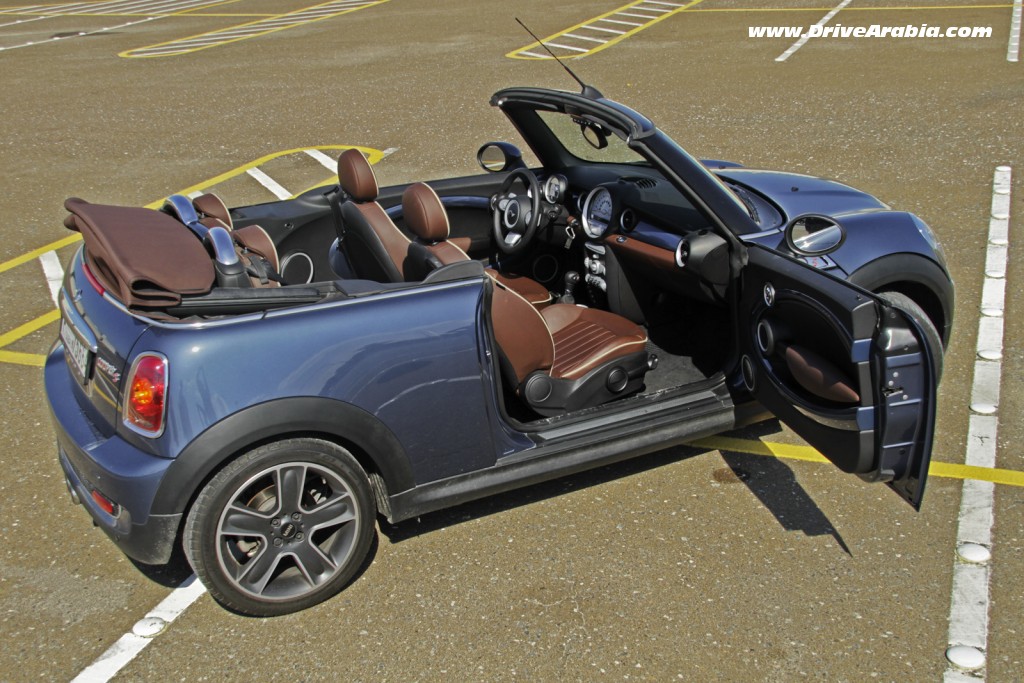Comparo: 2010 Honda Jazz vs Mini Cooper S Cabrio | DriveArabia
