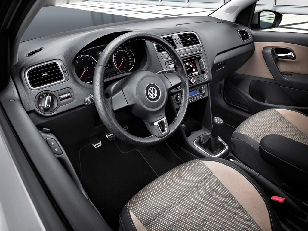Volkswagen CrossPolo 2010 revealed | Drive Arabia