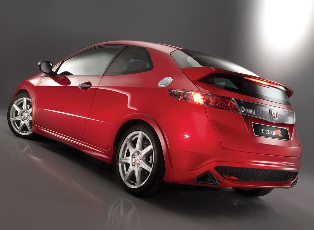 Honda Civic Type-R 2010 now in UAE showrooms | DriveArabia