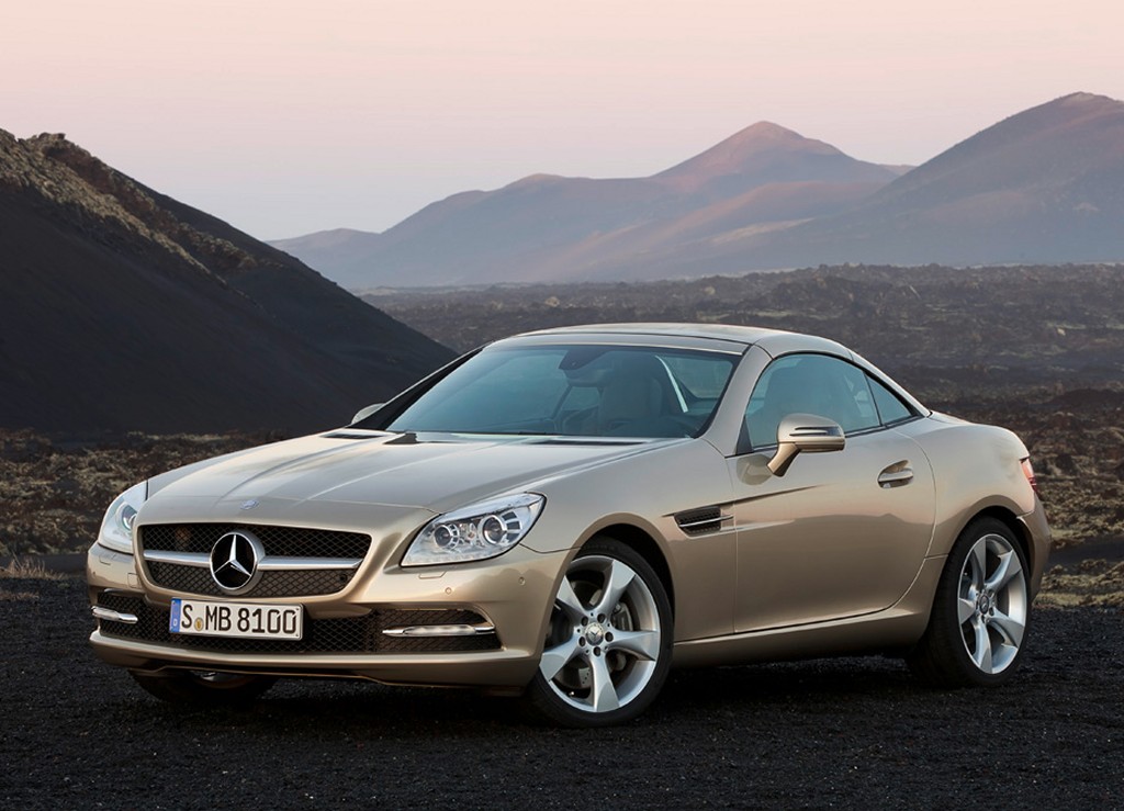 Mercedes-Benz SLK 2012 hardtop roadster debuts | DriveArabia
