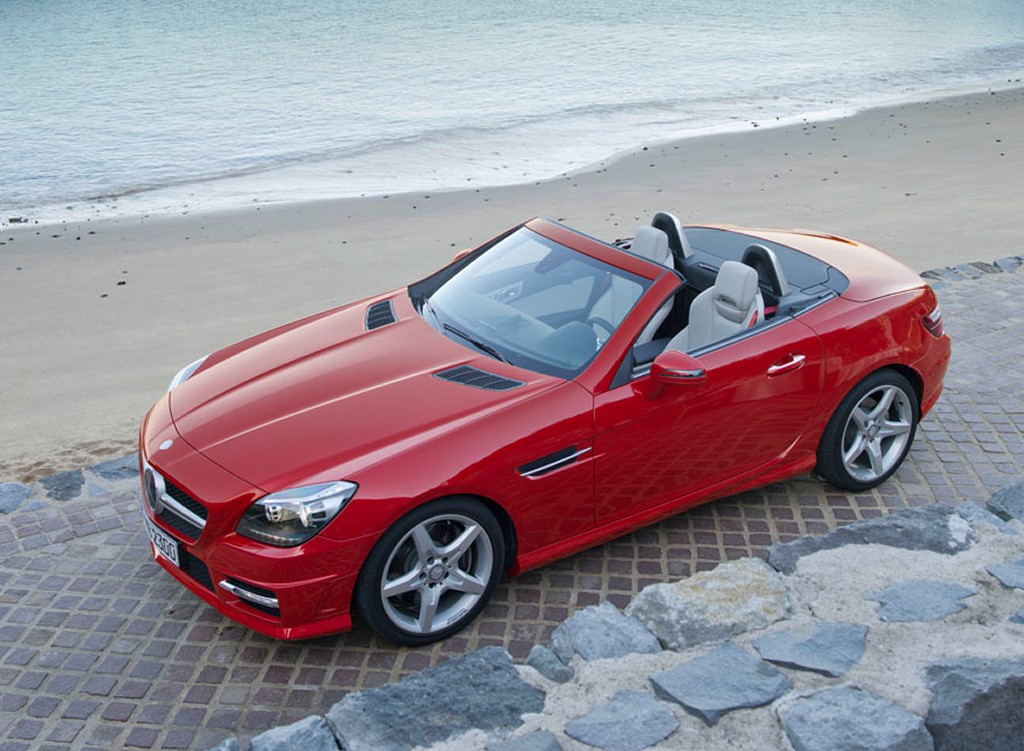 Mercedes-Benz SLK 2012 hardtop roadster debuts | DriveArabia