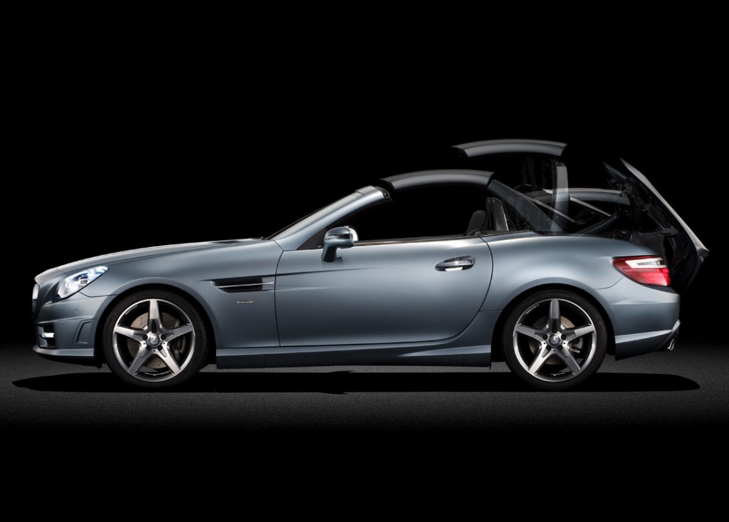 Mercedes-Benz SLK 2012 hardtop roadster debuts | DriveArabia