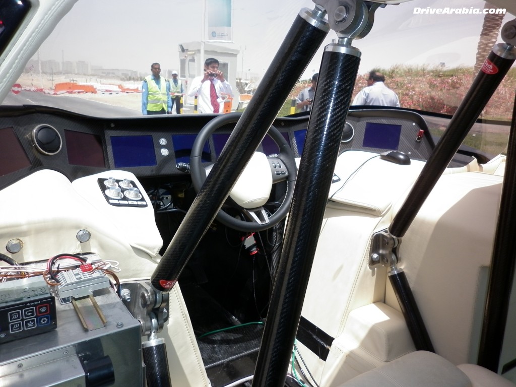 Electric Superbus tours Abu Dhabi and Dubai | DriveArabia