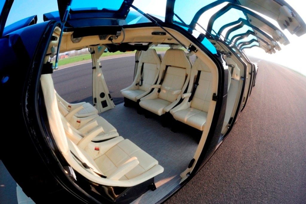 Superbus comes to UAE for potential future use | DriveArabia