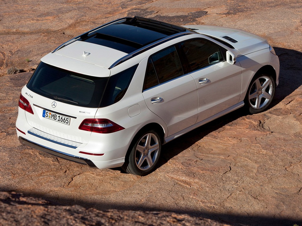 Mercedes-Benz M-Class 2012 launched with ML350 model | DriveArabia