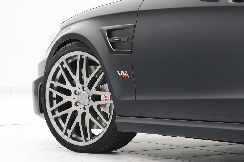 Brabus Rocket 800: The World’s Fastest Street-Legal Sedan | DriveArabia