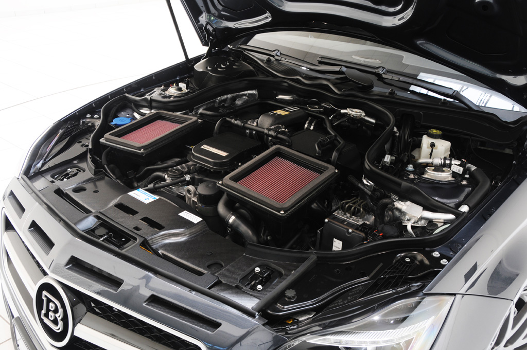 Brabus Rocket 800: The World’s Fastest Street-Legal Sedan | DriveArabia