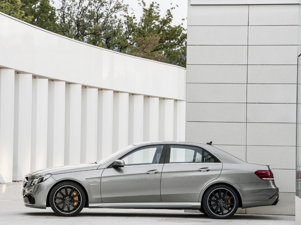 Mercedes-Benz E 63 AMG goes all-wheel-drive for 2014 | Drive Arabia