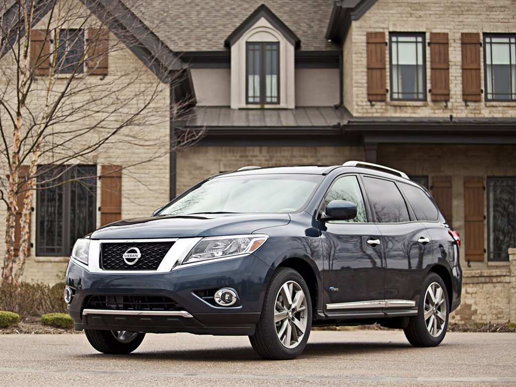 Nissan Pathfinder Hybrid 2014 makes U.S. debut | Drive Arabia