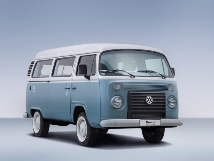 Volkswagen Type 2 Microbus goes out with special edition | DriveArabia