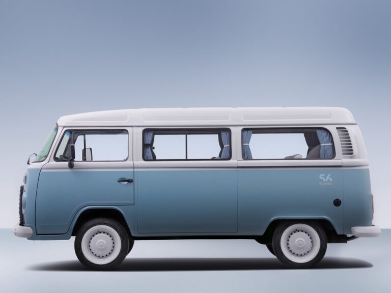 Volkswagen Type 2 Microbus goes out with special edition | DriveArabia