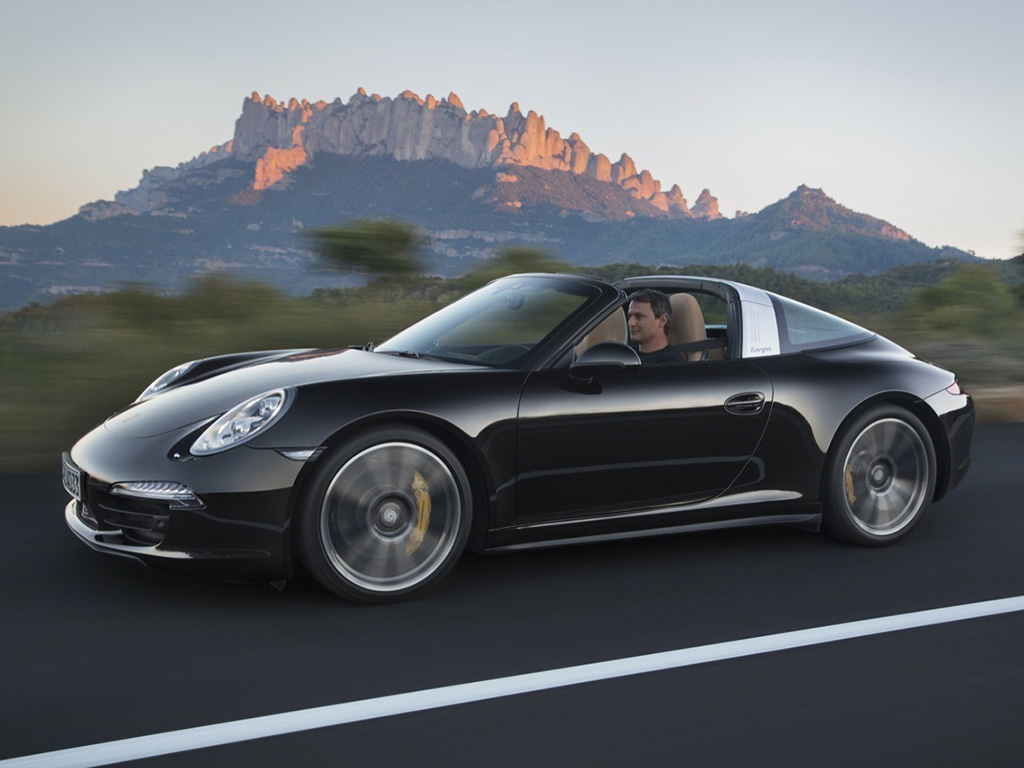 2014 Porsche 911 Targa 4 and 4S revealed in Detroit | Drive Arabia