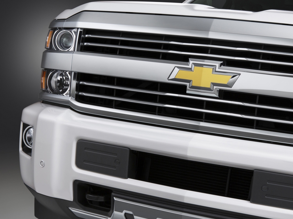 Chevrolet Silverado HD High Country 2015 edition goes upscale | DriveArabia