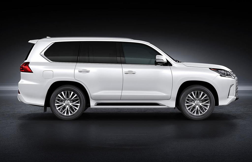 2016 Lexus LX 570 facelift officially revealed | DriveArabia