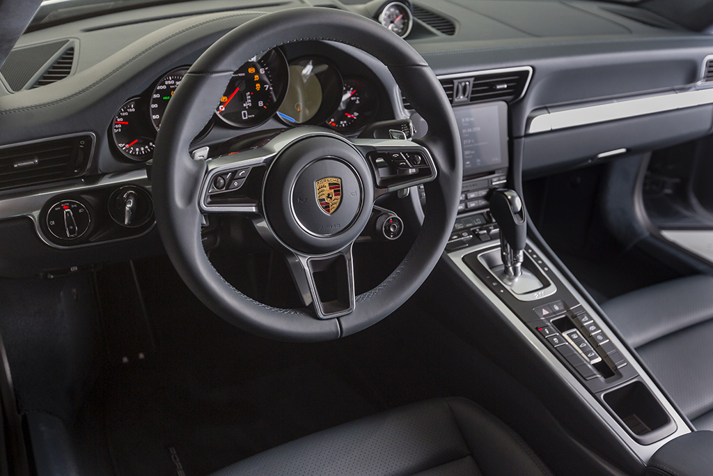 Porsche 911 Interior 2017 | Cabinets Matttroy