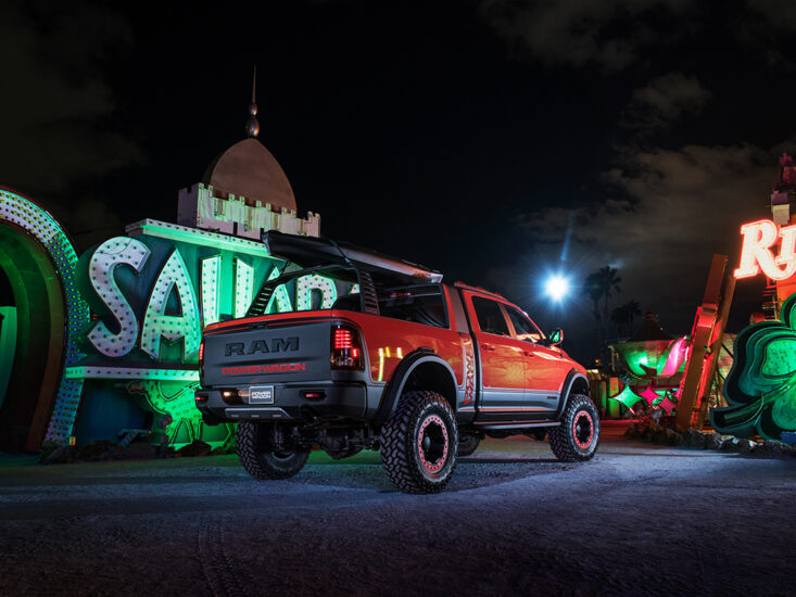 Mopar customs and crate engine kits revealed at SEMA 2016 - Drive Arabia