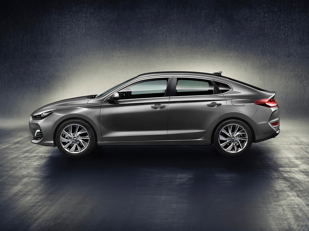 Hyundai i30 Fastback added to expanding range | Drive Arabia
