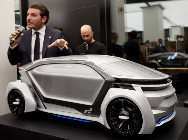 W Motors showroom opens in Dubai, Fenyr SuperSport and Iconiq debuts ...