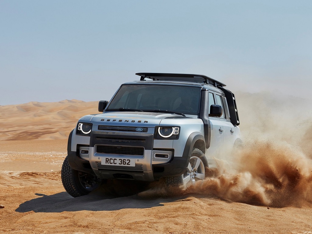 الكشف عن لاند روڤر ديفندر الجديدة في معرض فرانكفورت للسيارات | Drive Arabia