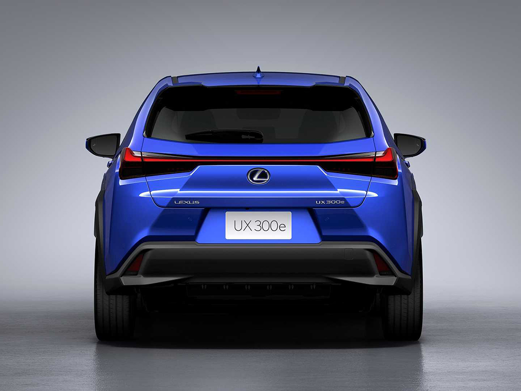 2020 Lexus UX 300e arrives as the brand’s first EV | DriveArabia