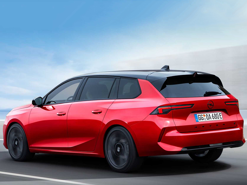 2023 Opel Astra EV Hatchback and Wagon debuts in Europe