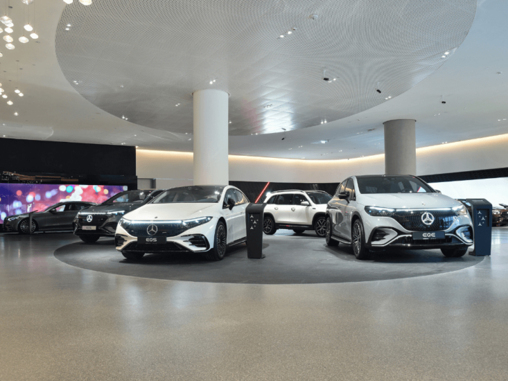 State-of-the-Art Mercedes-Benz Brand Center unveiled by Gargash Group ...