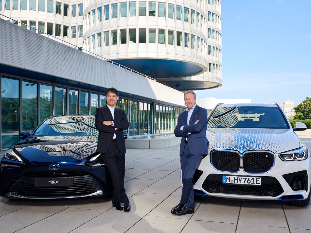 BMW to launch first FCEV in 2028 in partnership with Toyota | DriveArabia