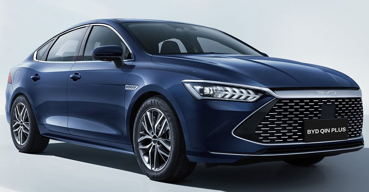 BYD Qin Plus 2024 vs Changan Uni K 2023 vs Geely Emgrand 2024 vs Nissan ...