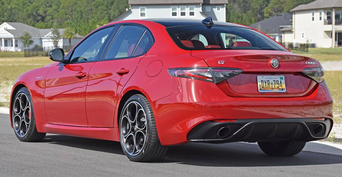 Alfa Romeo Giulia 2025 Price in UAE, Specs and Reviews for Dubai, Abu ...