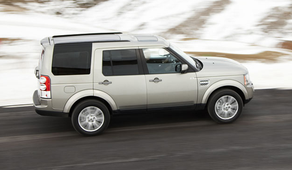 Land Rover LR4 2010 replaces LR3 | DriveArabia
