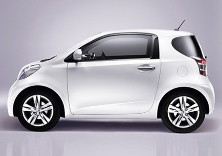 Aston Martin Cygnet minicar based on Toyota | DriveArabia