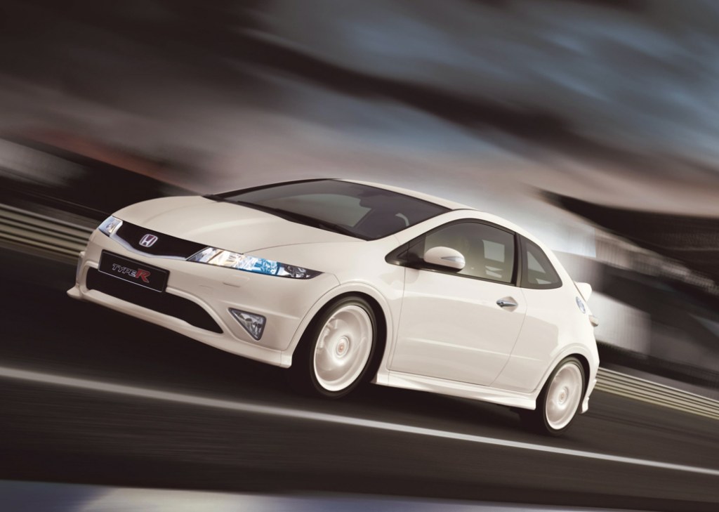 Honda Civic Type-R 2010 now in UAE showrooms | DriveArabia