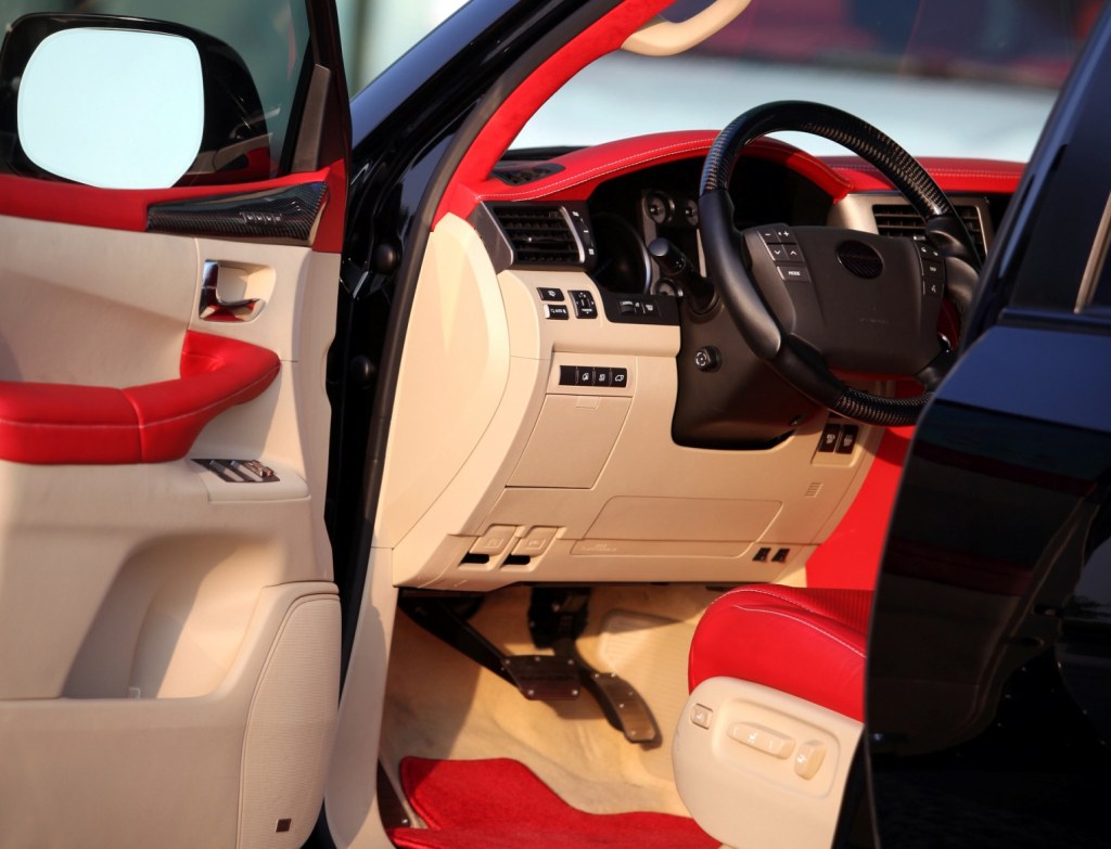 Lexus LX570 Invader L60 debuts in UAE | DriveArabia