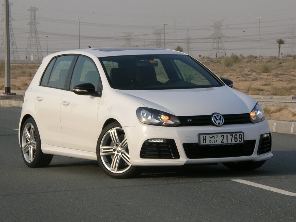 2011 Volkswagen Golf R | DriveArabia