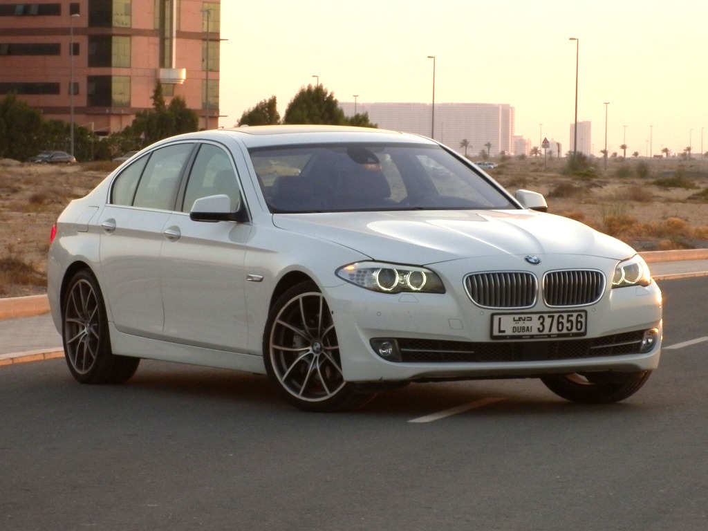 2011 BMW 550i | DriveArabia