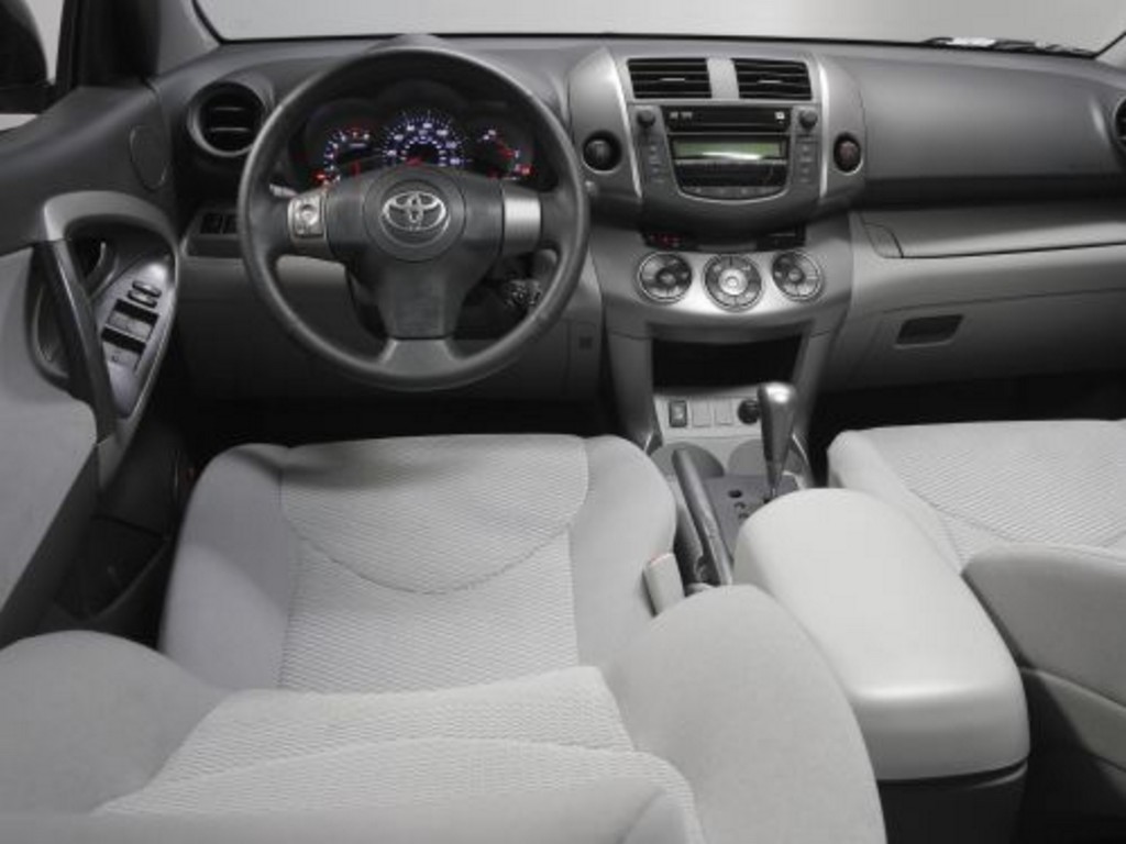 2007 Toyota RAV-4 | DriveArabia