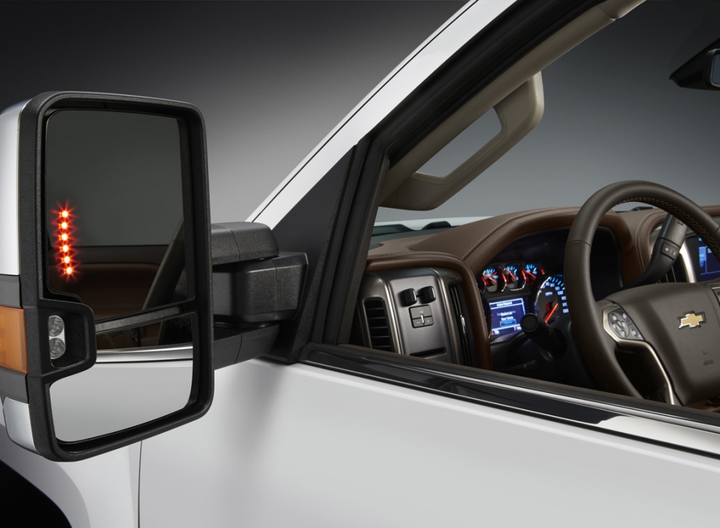 Chevrolet Silverado HD High Country 2015 edition goes upscale | DriveArabia