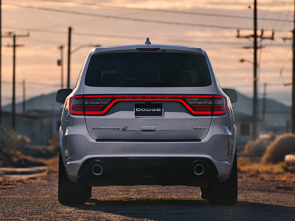 2018 Dodge Durango SRT offers speed for the whole family | DriveArabia