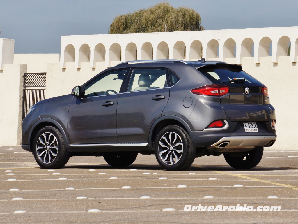 2017 MG GS 2.0 – DriveArabia