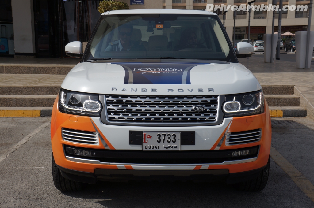 We try out EDI Platinum Driving Course with a Range Rover in Dubai ...