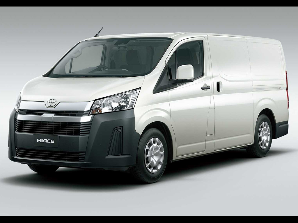 2020 Toyota Hiace debuts with all-new look | DriveArabia