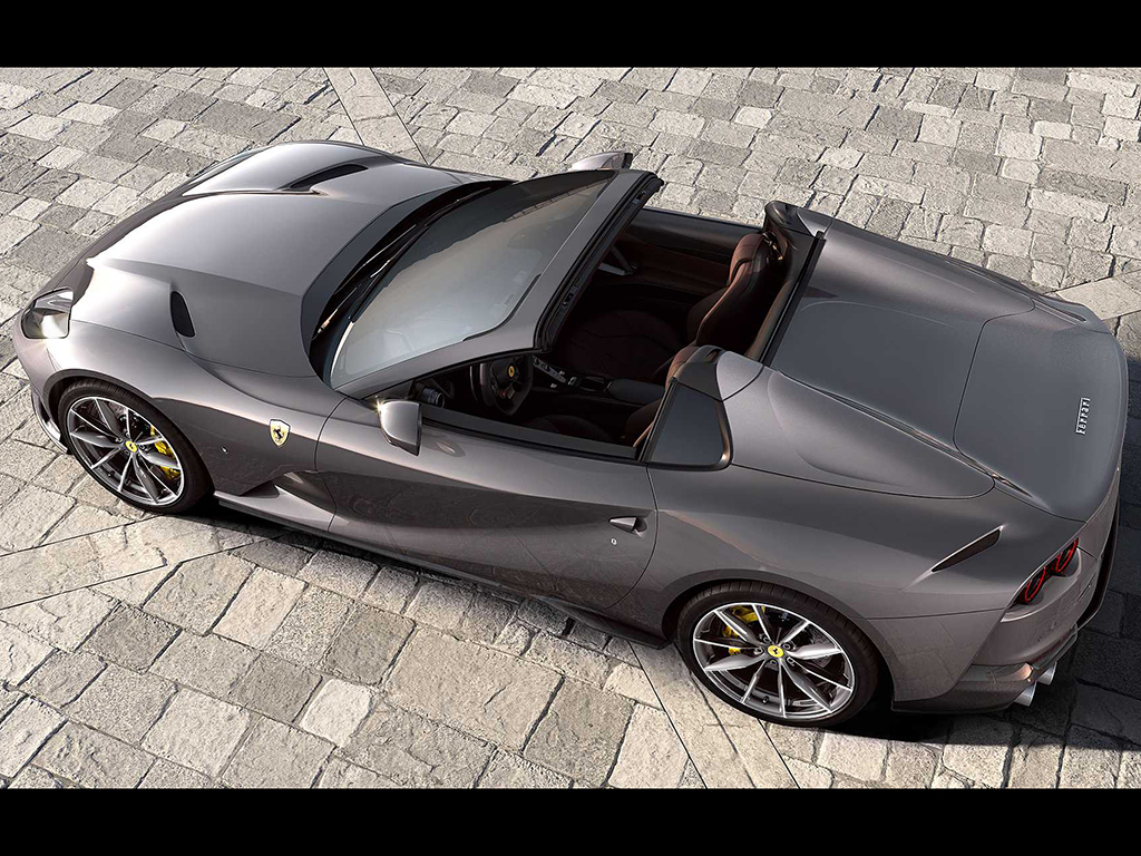 Ferrari 812 GTS convertible debuts, may be among last V12 models ...