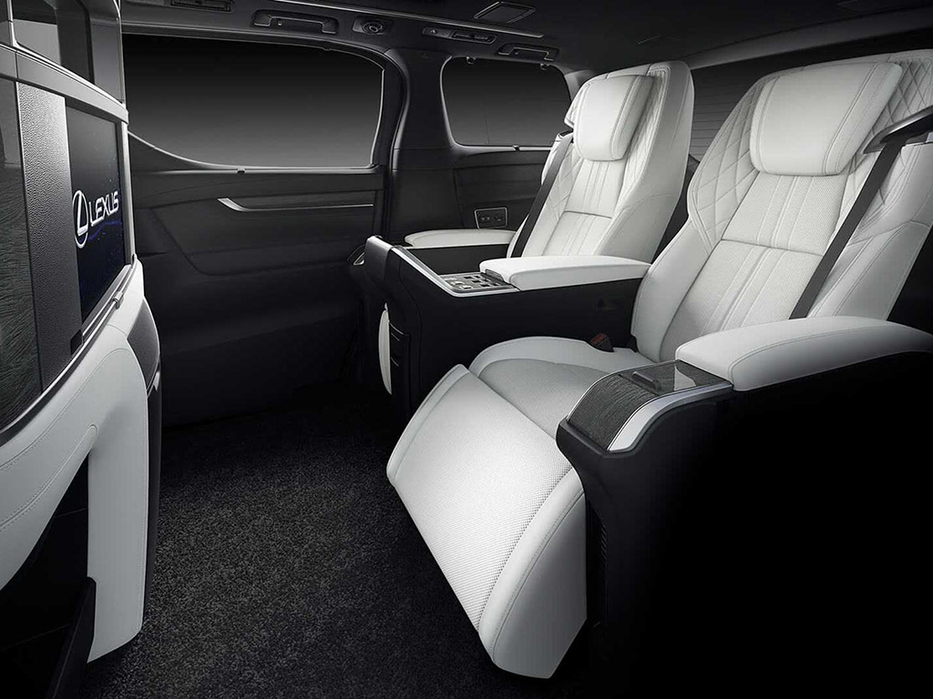 2021 Lexus LM300h minivan for China is as expensive as a Bentley ...