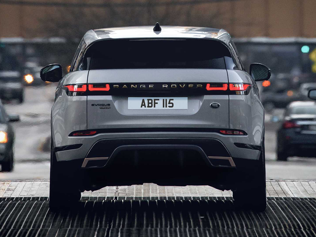 2021 Range Rover Evoque updated with more tech | DriveArabia