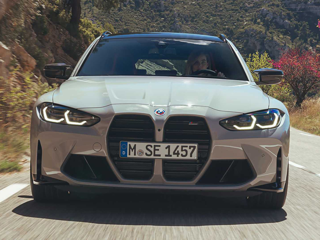 BMW M3 Touring debuts as the first-ever M3 Estate | DriveArabia