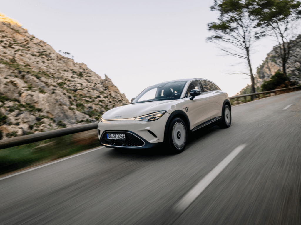 Smart partners with AW Rostamani Group to Accelerate Intelligent ...