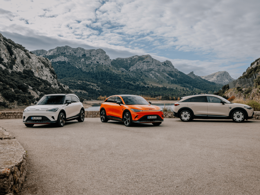 Smart partners with AW Rostamani Group to Accelerate Intelligent ...